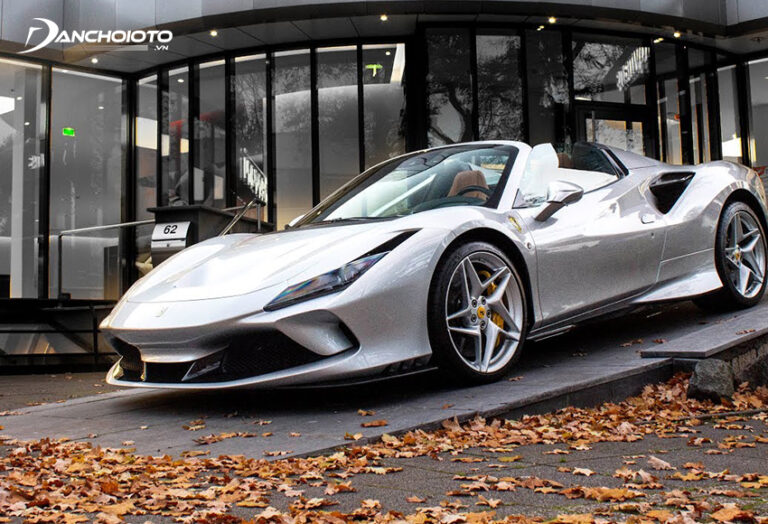 Siêu xe Ferrari: Giá xe Ferrari tại Việt Nam